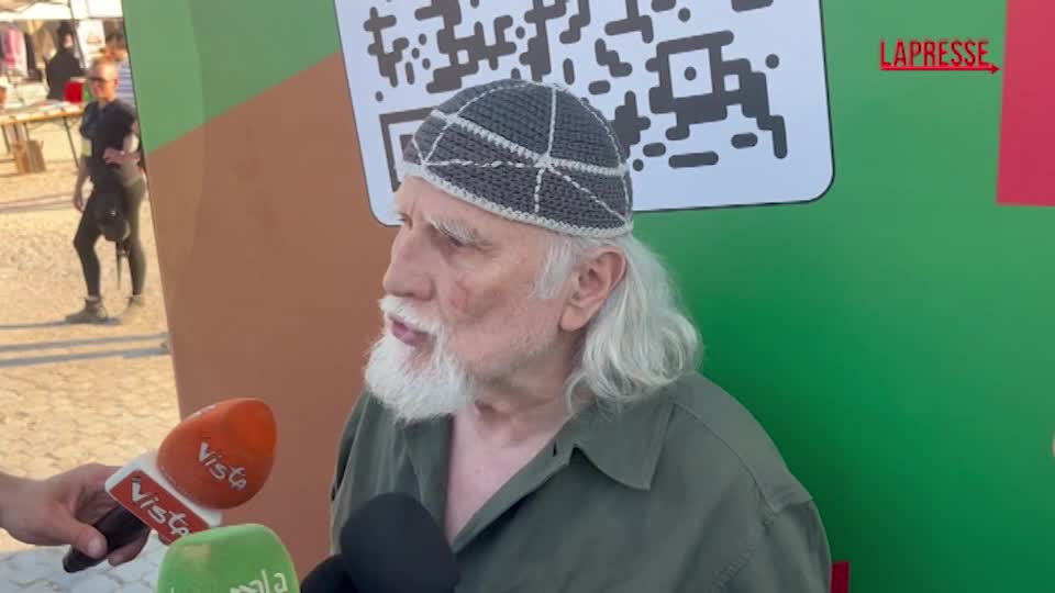 Medio Oriente, Moni Ovadia: "Sionisti criminali non meno dei nazisti"
