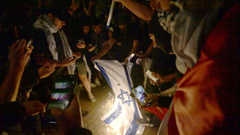 ‘Critical moment’ in rise of anti-Semitism