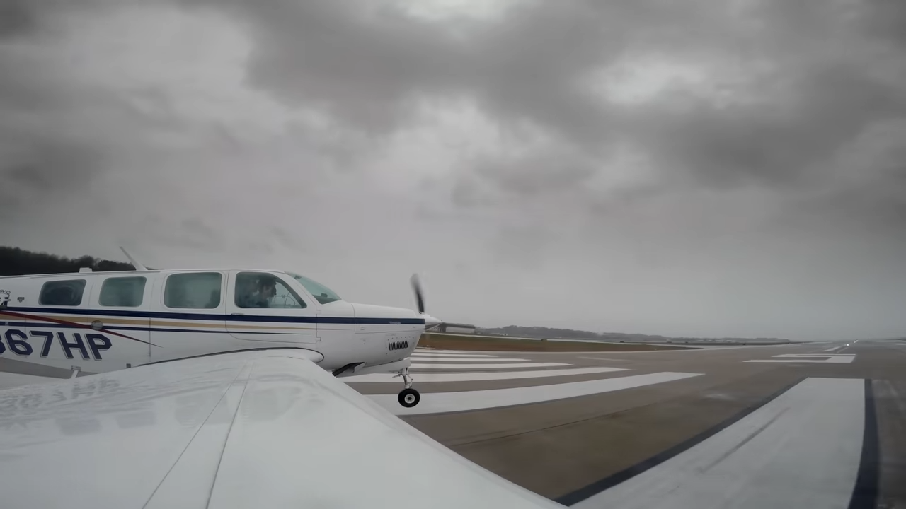 Watch a small aircraft enter a high security airspace zone – 'No room ...