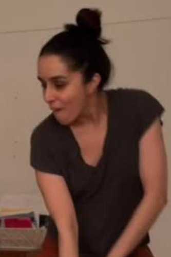 'Koi aisa dhoondho' Shraddha's late-night dance has rumoured beau Rahul ...