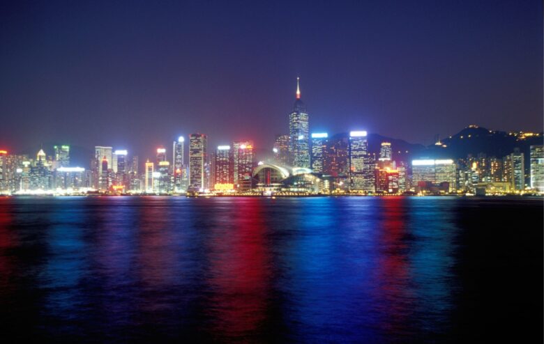 Hong Kong dépasse la Suisse en tant que première place financière offshore