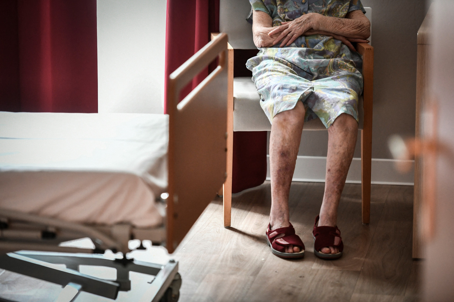 Why cancer risk increases with old age