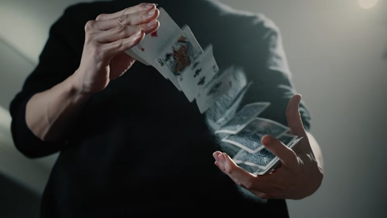 The card spring: One move that makes you look like a magician