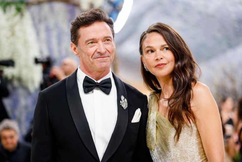 Hugh Jackman’s girlfriend Sutton Foster admits feeling 'really alone ...