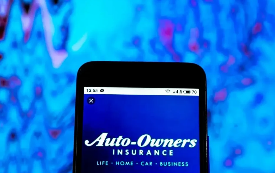 Smart moves to cut your car insurance costs