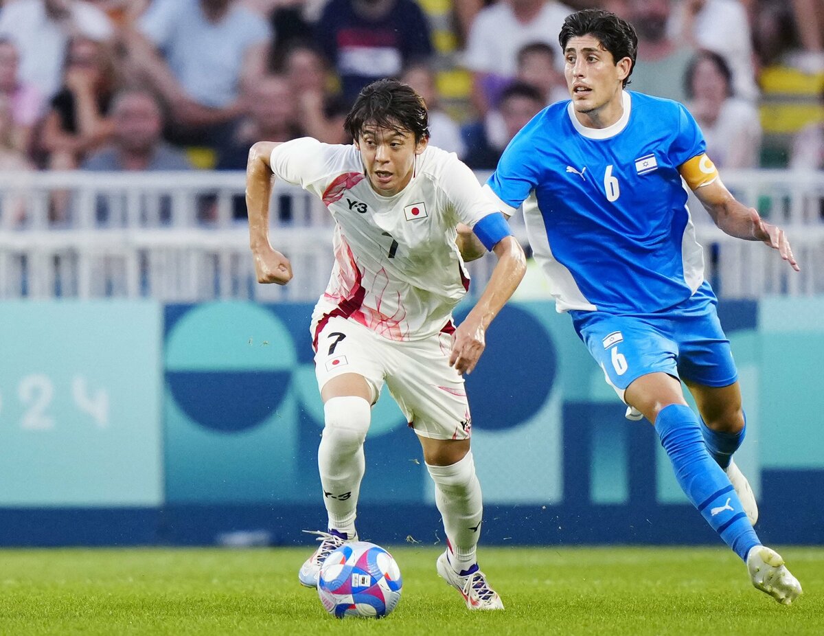 Football: Japanese midfielder Yamamoto joins Germany's Freiburg