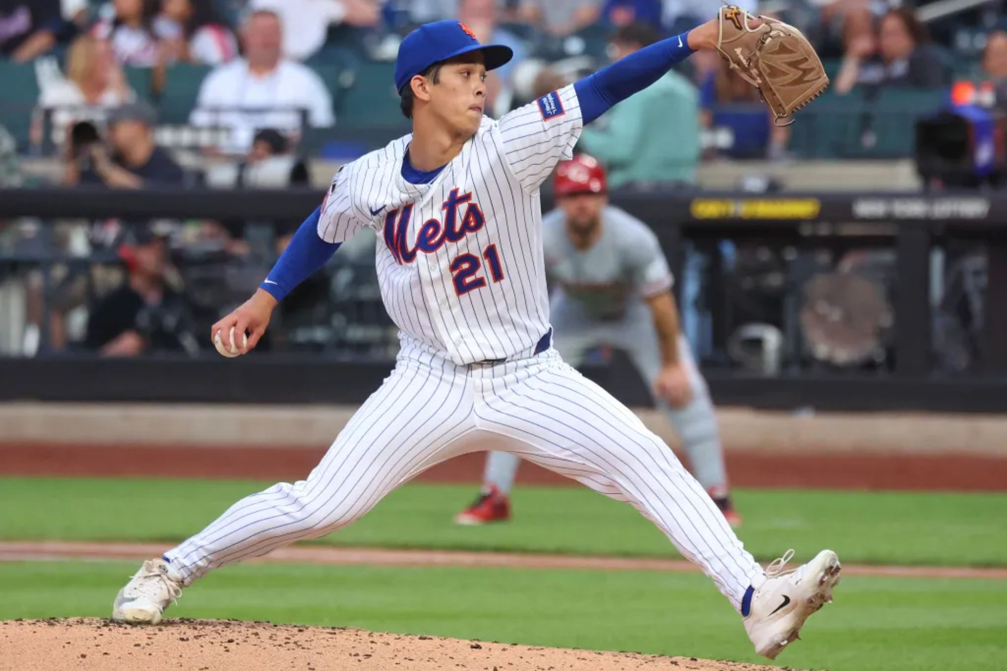 Mets’ Jonah Tong picks up first win of season in hard-fought outing