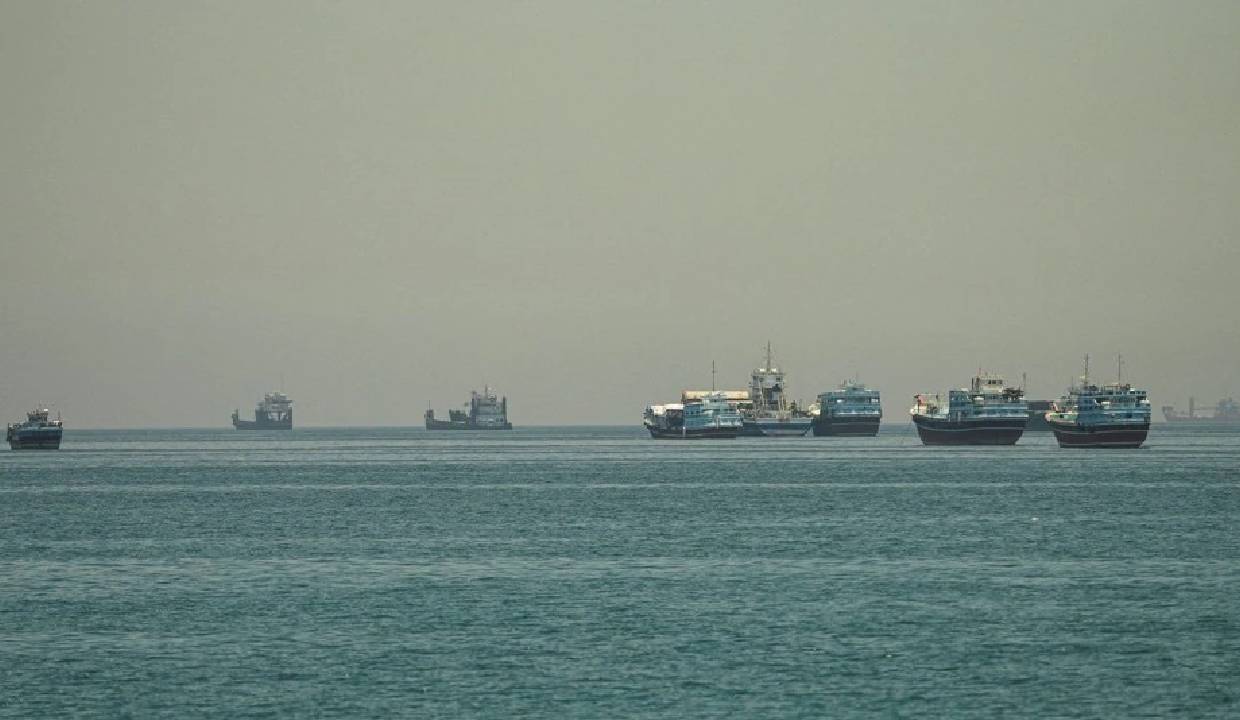 US launches fresh strikes on Iranian military targets amid rising Gulf ...