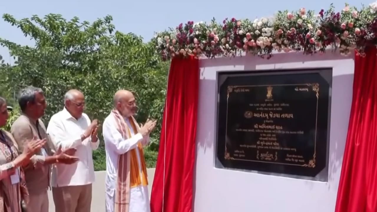 Amit Shah inaugurates Jedwa Lake in Gujarat on two-day state visit