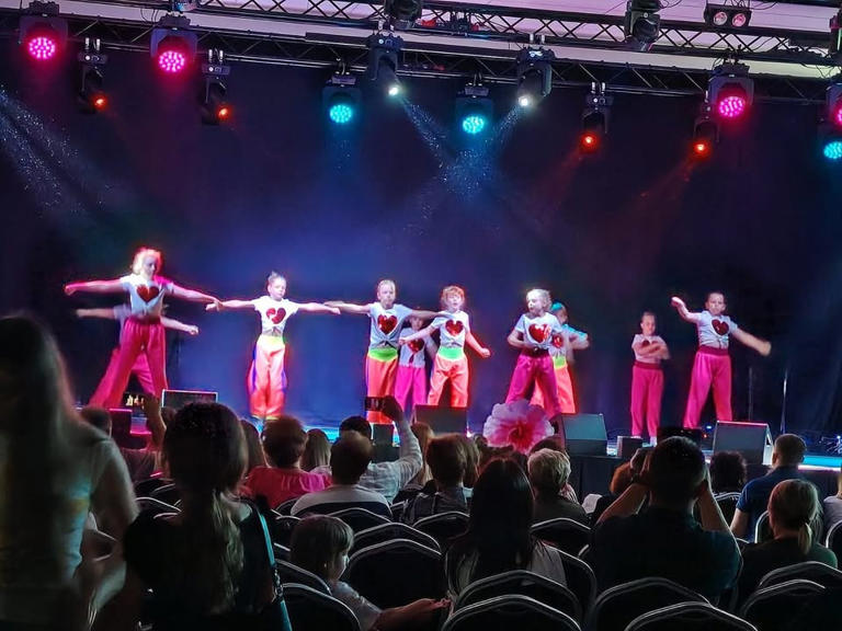 Koncert z okazji Dnia Matki we Wróblewie. Wychowankowie sekcji ...