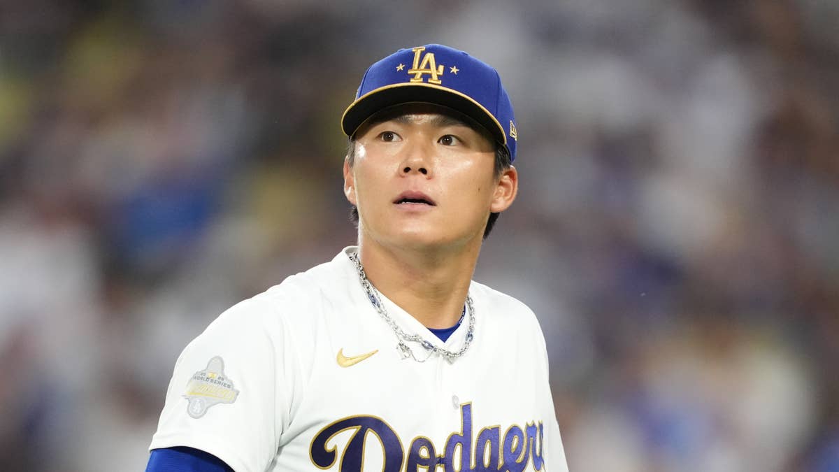 Yoshinobu Yamamoto surprises 14-year-old cancer survivor at Dodgers ...