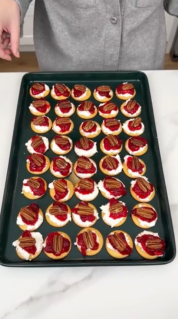 Easy appetizer that always disappears fast