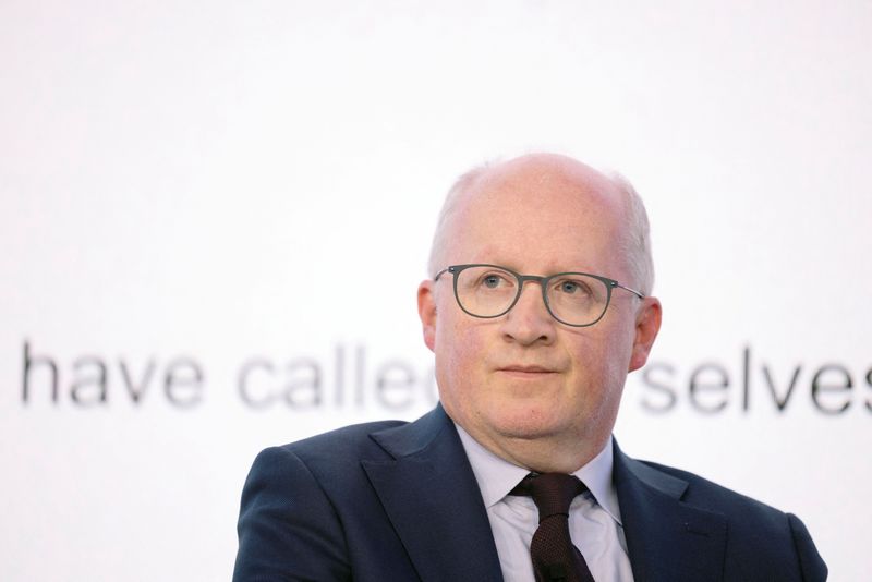 El economista jefe del BCE prevé un impacto persistente de la guerra de ...