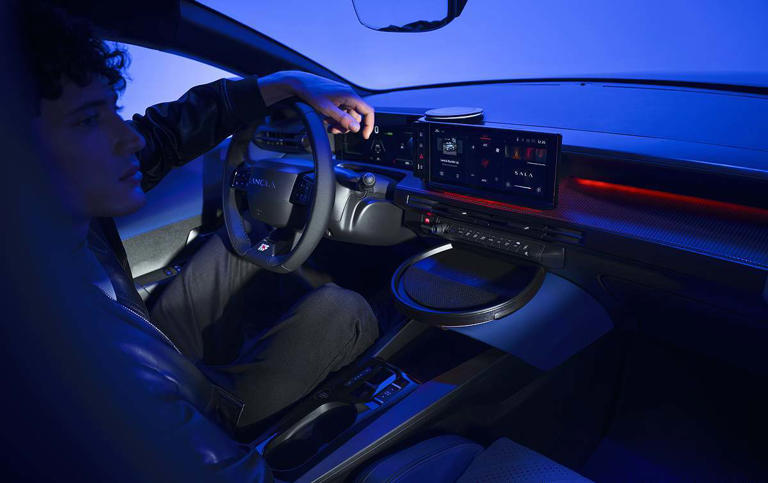 Lancia Ypsilon Turbo, el modelo de acceso de una marca que despega