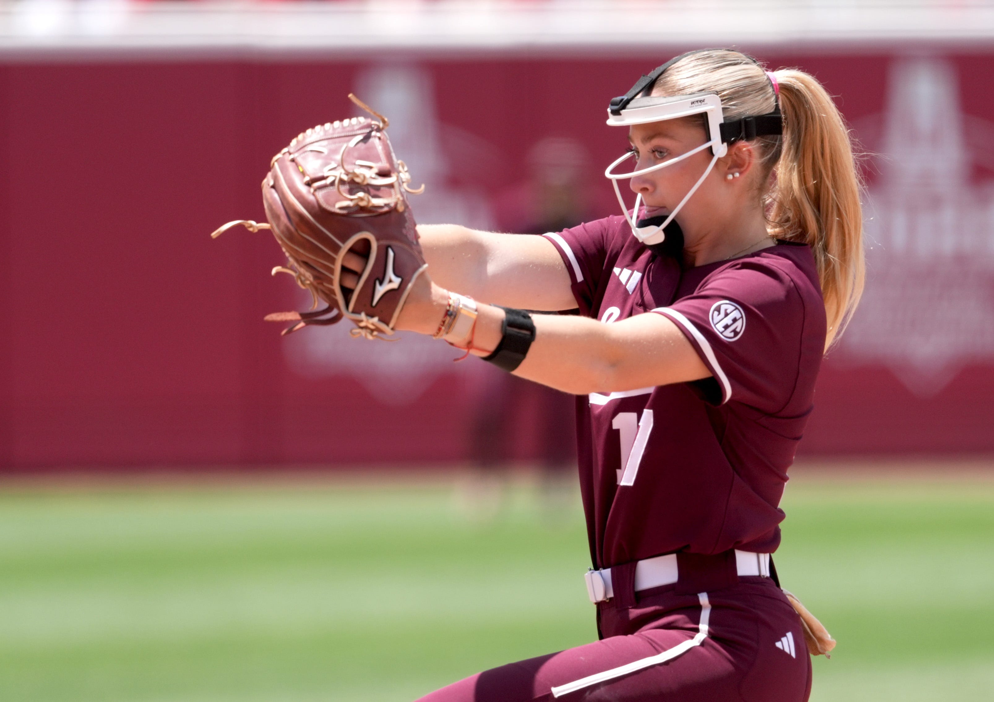 Schedule for Gulf Breeze alum Leila Ammon, Mississippi State in WCWS