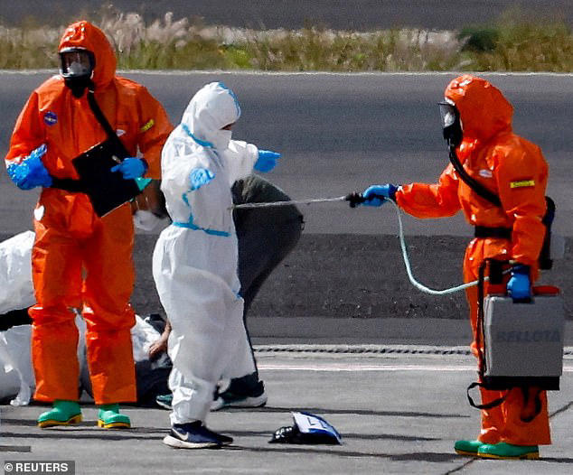 Hantavirus: Cruise ship passengers' quarantine is extended as two new ...