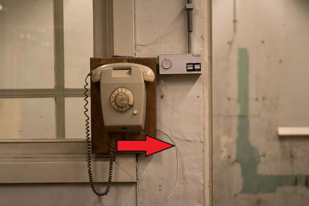 Si tienes cables de teléfono en las habitaciones, no los quites: son ...