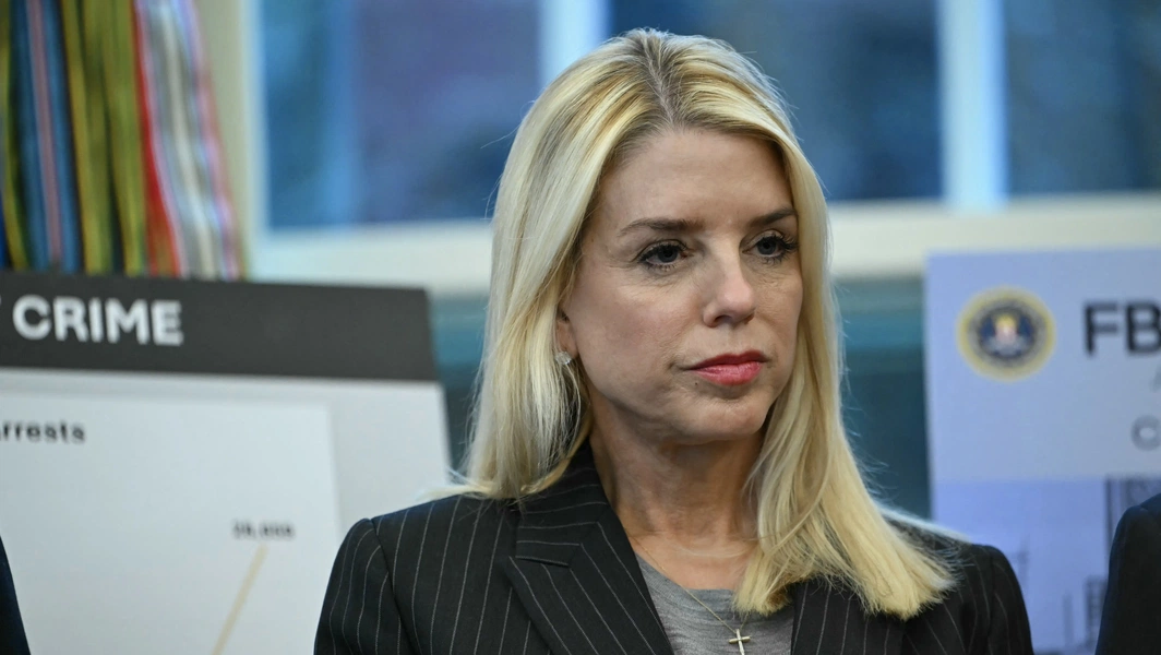 Pam Bondi faces renewed ethics complaint over DOJ conduct