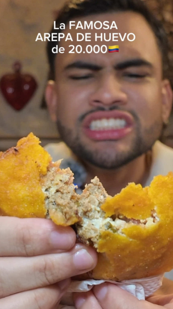 La arepa de huevo que sigue siendo un manjar en Colombia