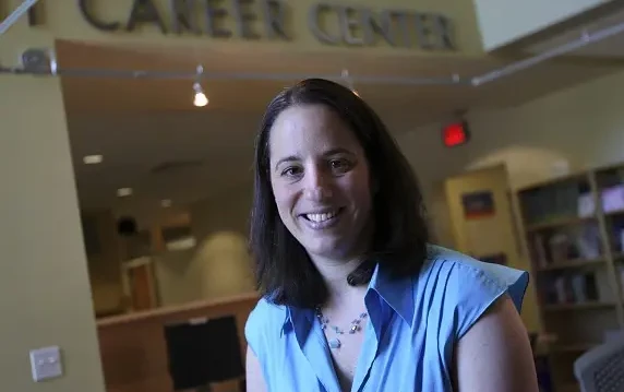 Master your alumni network for career success