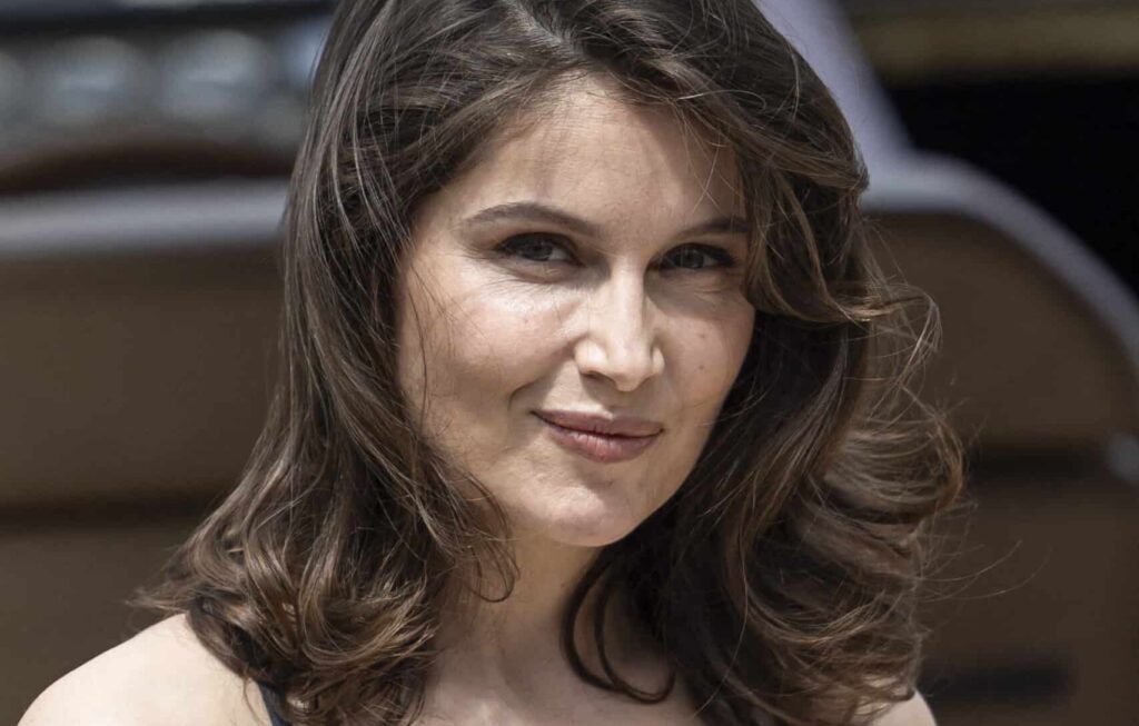 Laetitia Casta : pourquoi son contrat à 3 millions d’euros avec ...