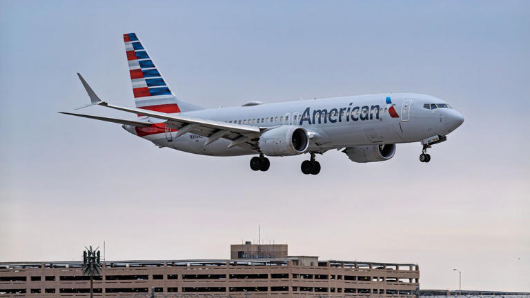 American Airlines slashes seats by 13% with exclusive Washington DC ...