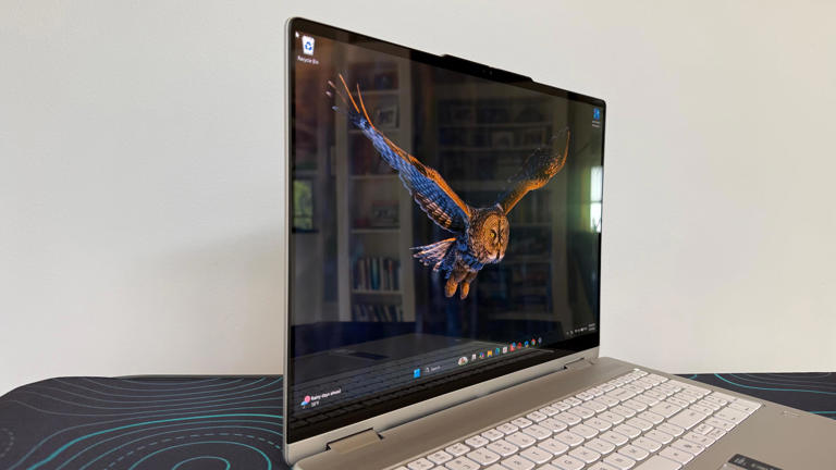 Lenovo Yoga 7A 2-in-1 16 review: Big-screen OLED creativity on a budget