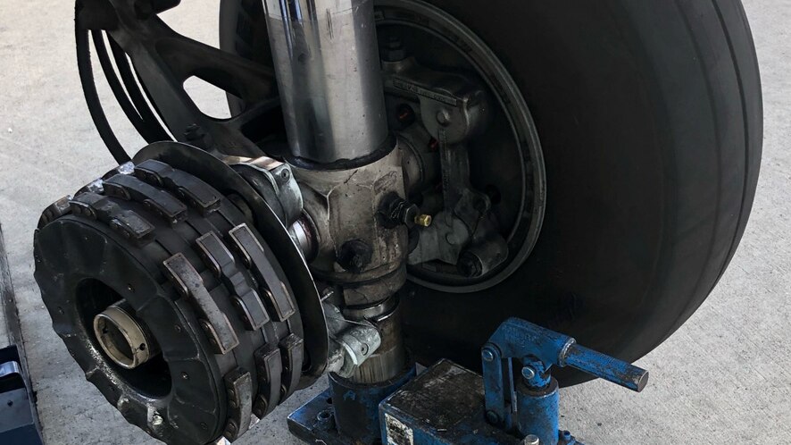 ATSB unable to determine why wheel fell off Link Airways plane during ...