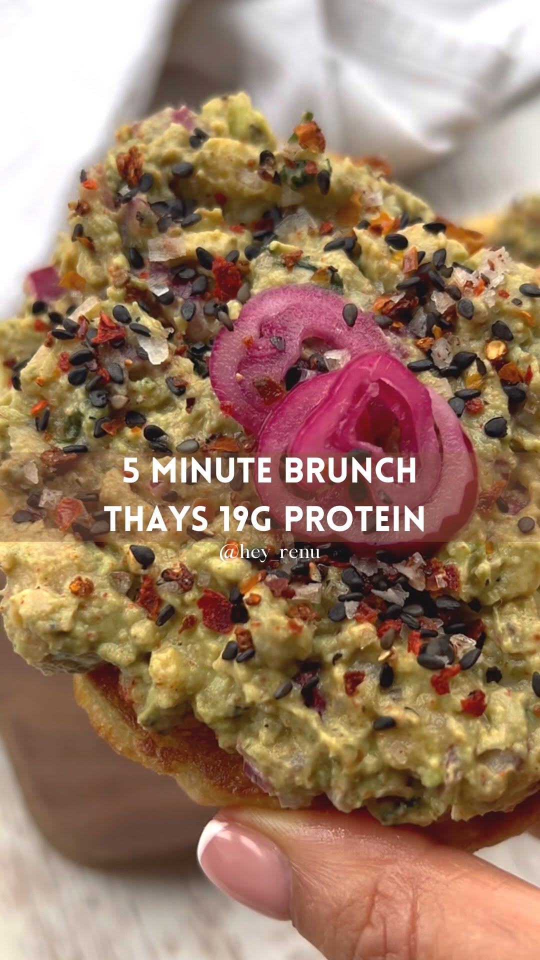 Chickpea avocado lunch with 19g protein in 5 minutes