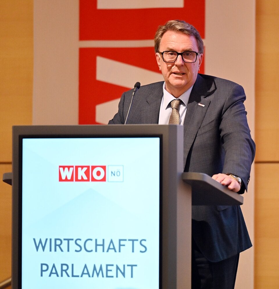 WKNÖ-Wirtschaftsparlament: Ecker macht Druck