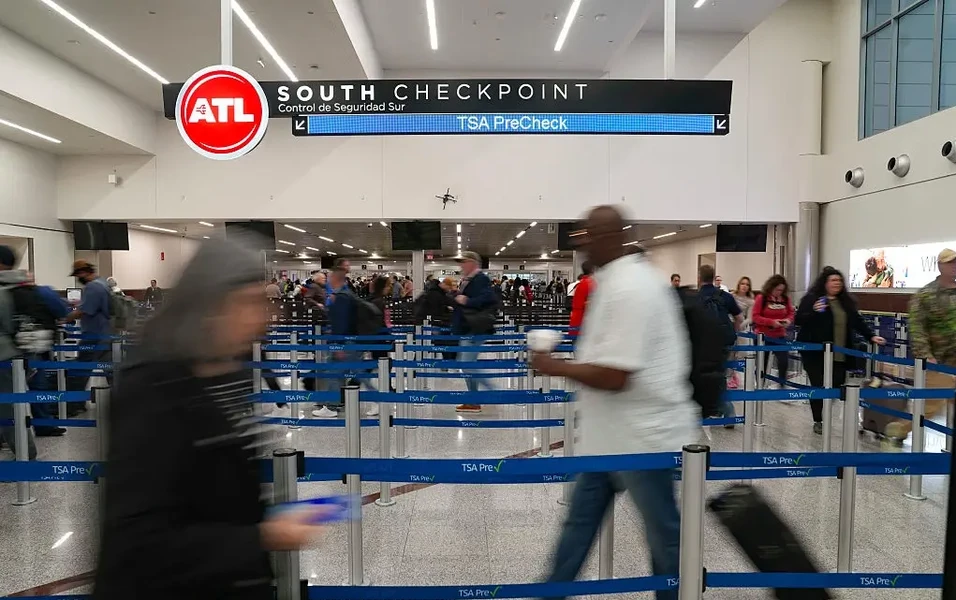 Atlanta to study privatizing airport security amid TSA overhaul