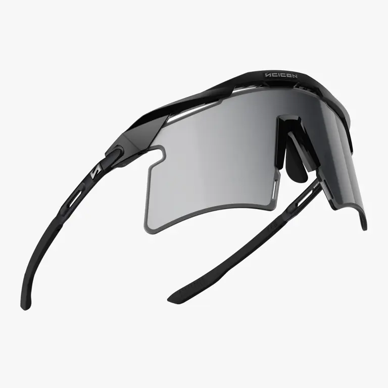 Test / focus produit – Scicon Aeroshade 2.0 Titanium : des lunettes ...
