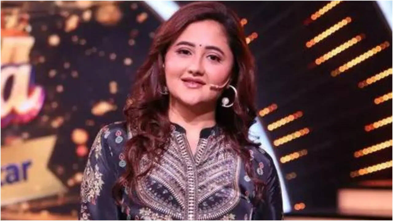 Rashami Desai gets emotional as she opens up about the darkest phase ...