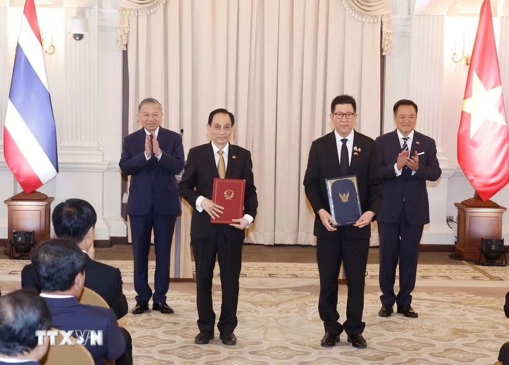 Công bố logo kỷ niệm 50 năm thiết lập quan hệ ngoại giao Việt Nam ...