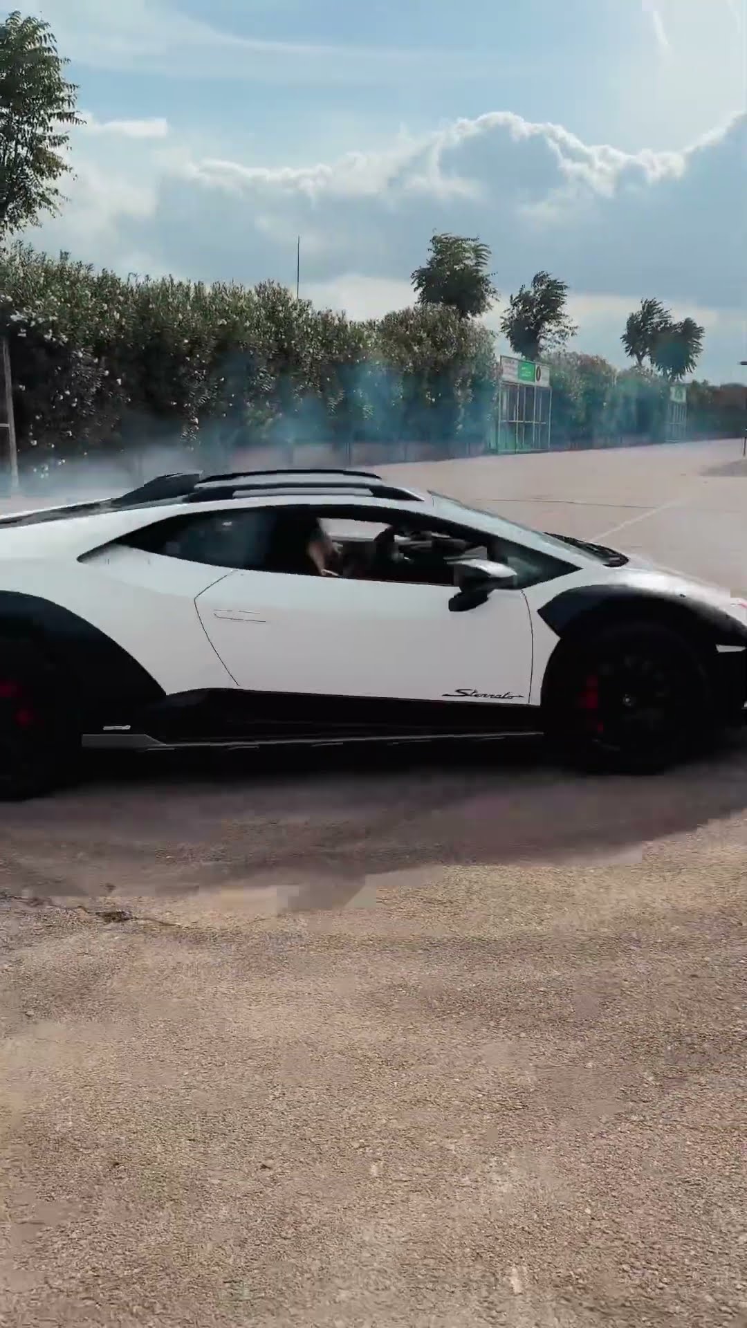 Driften Sie Mit Einem Lambo Huracan Sterrato!
