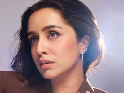 'Koi aisa dhoondho' Shraddha's late-night dance has rumoured beau Rahul ...
