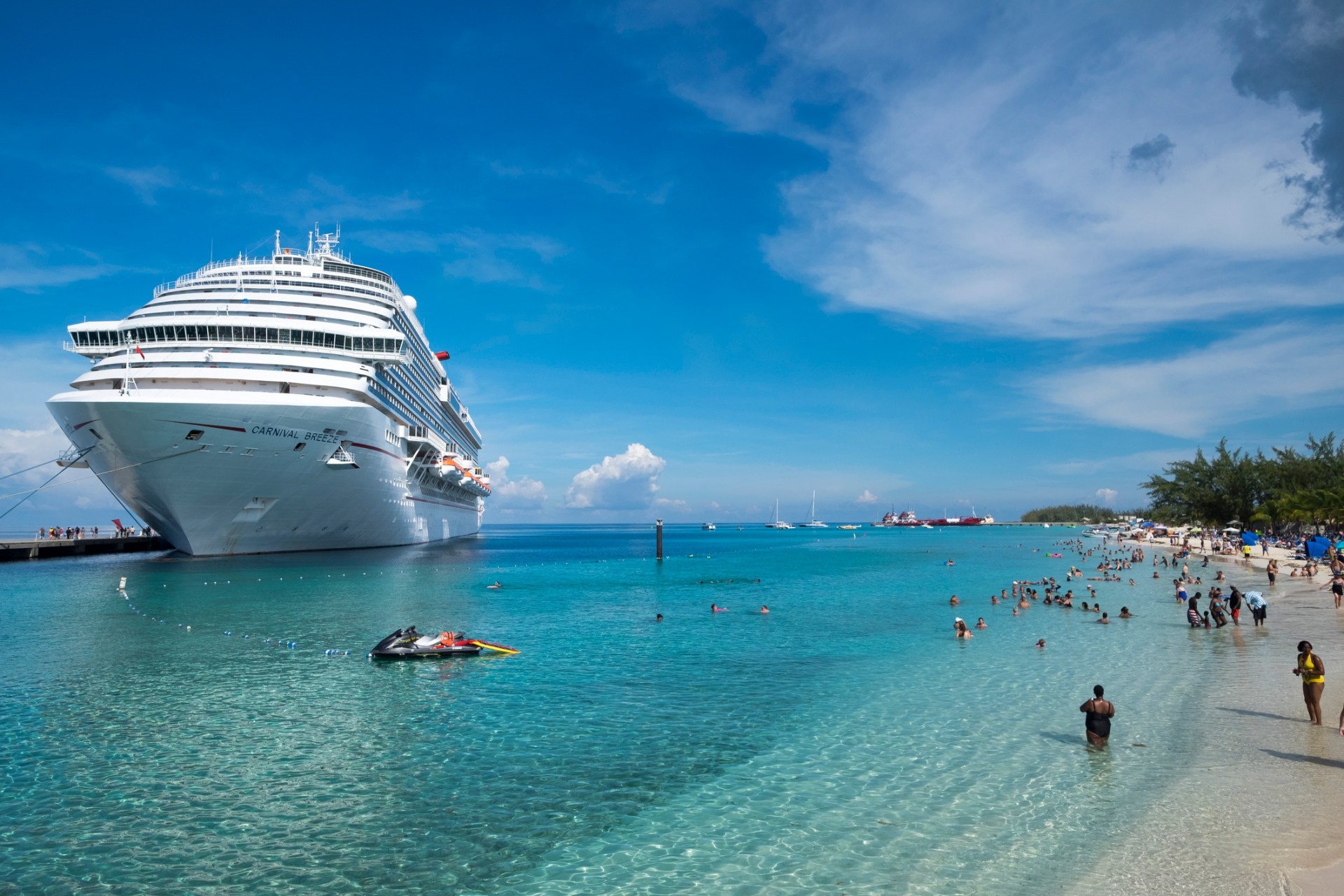 Common cruise ship habit could land you with a £50 fine — passengers ...