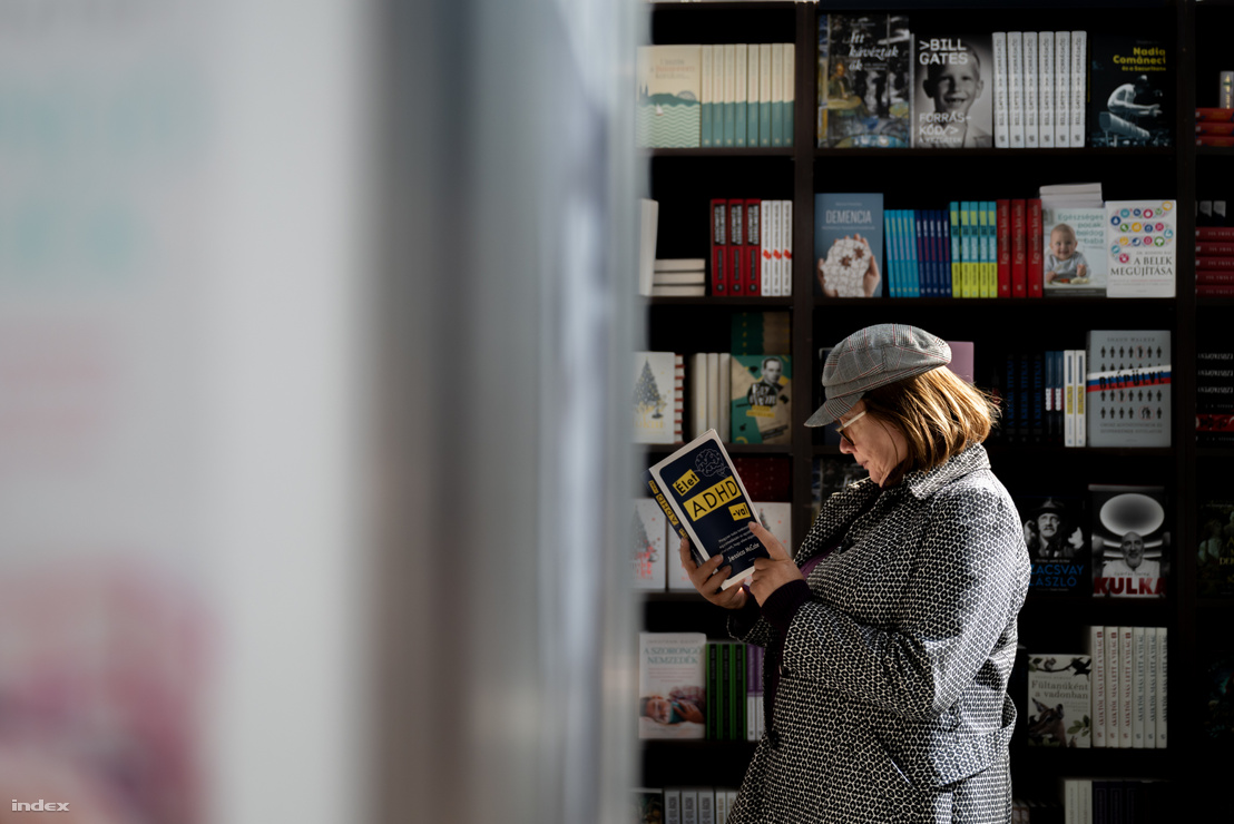 Radikális szakítást sürgetnek az eddigi kultúrpolitikával, beszántanák ...
