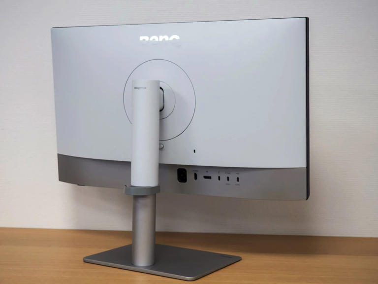 BenQ PD2730S vs Apple Studio Display : le match des 5K à 27 pouces 📍