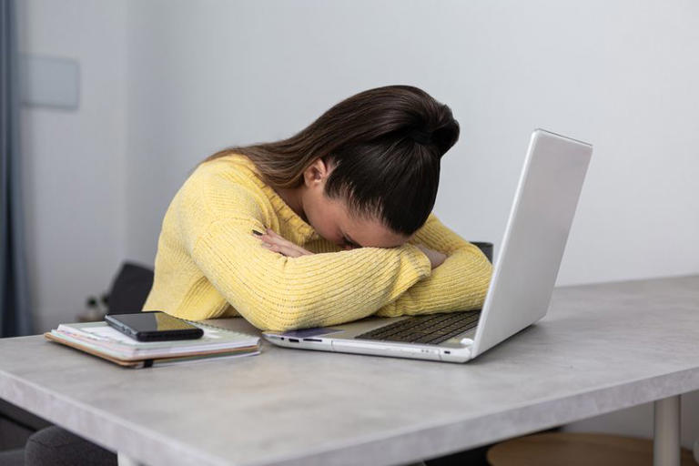 'Lost generation fears' as 1 in 6 young people out of work or training ...