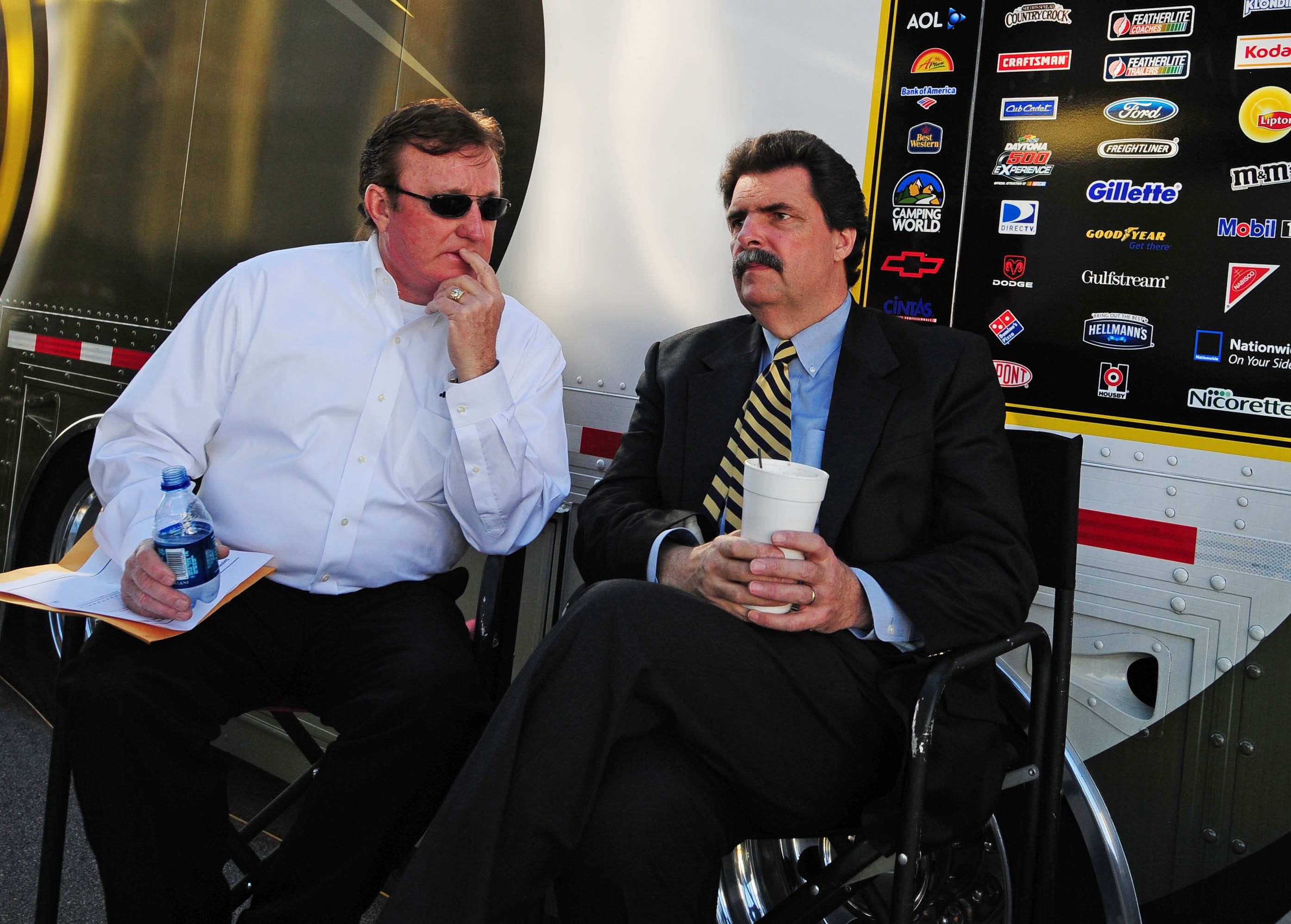 Katherine Legge, Kyle Busch, Amazon among topics coming from the mailbag