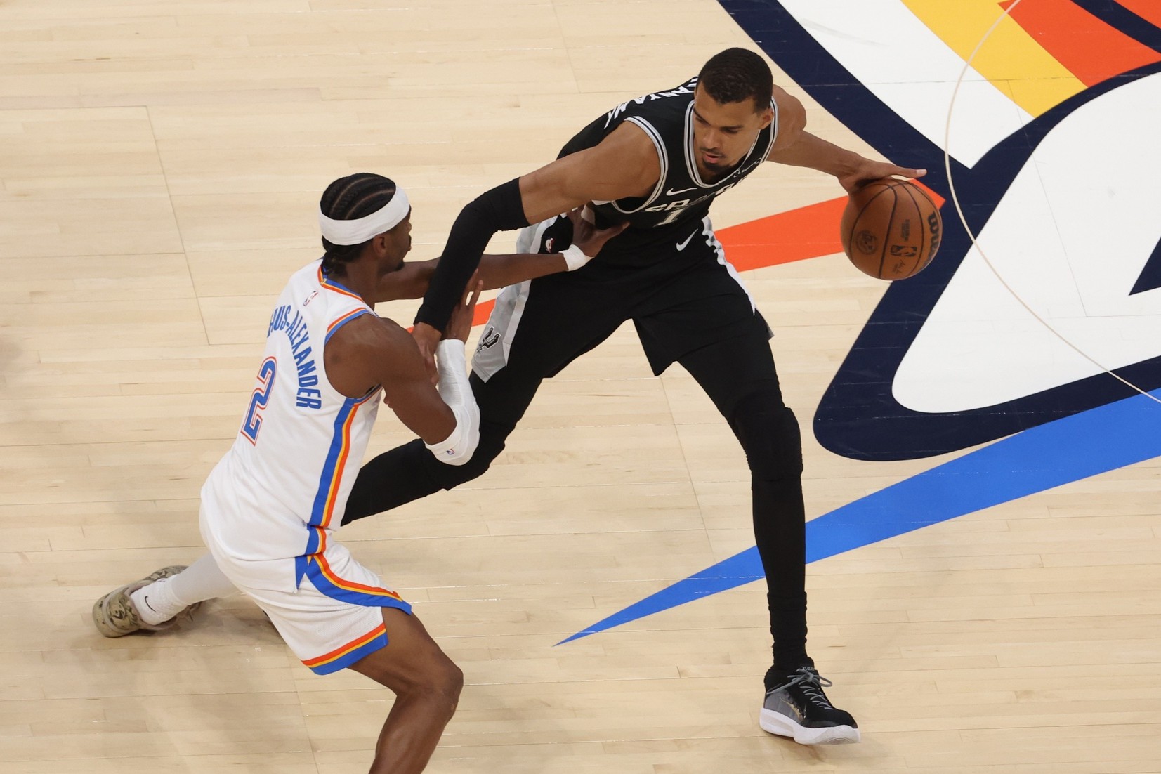Victor Wembanyama averti par la NBA pour son comportement à l’issue du ...