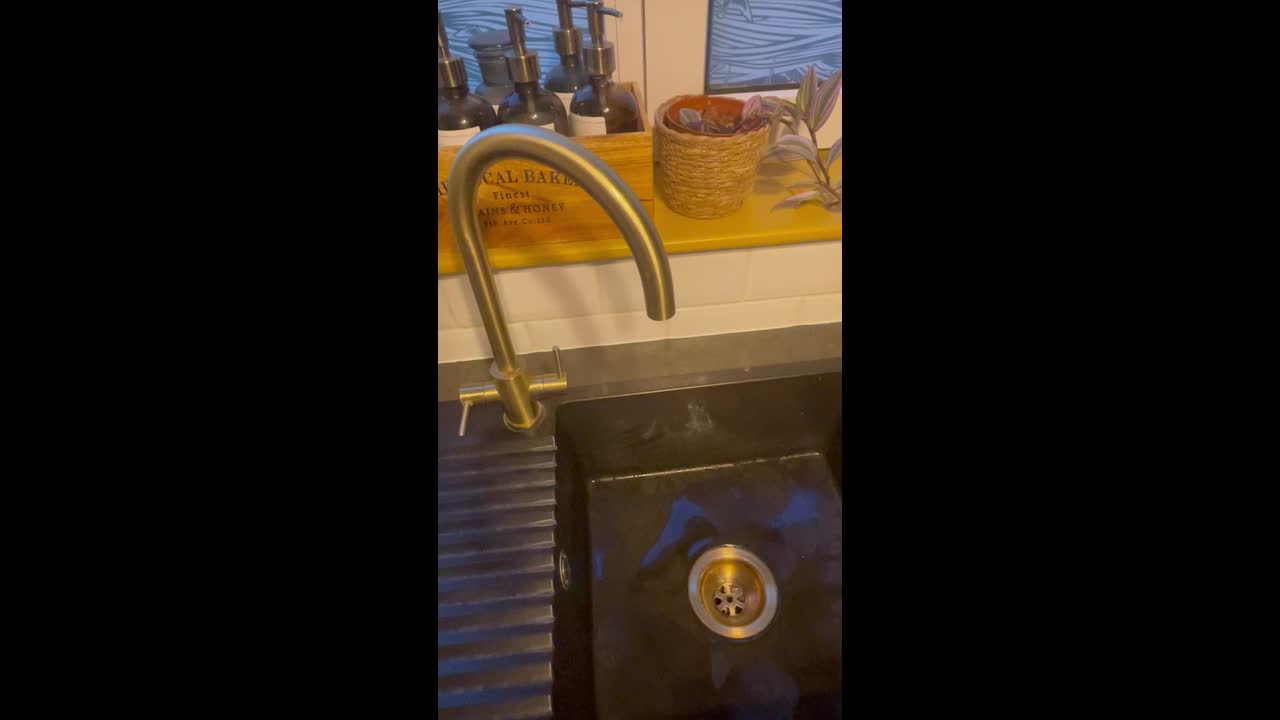 Kent homeowner's tap runs out of water as area hit with supply issues ...