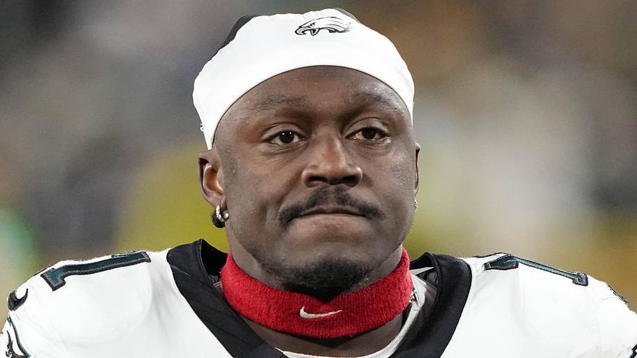 Ian Rapoport just created an AJ Brown drama that the Patriots didn't need