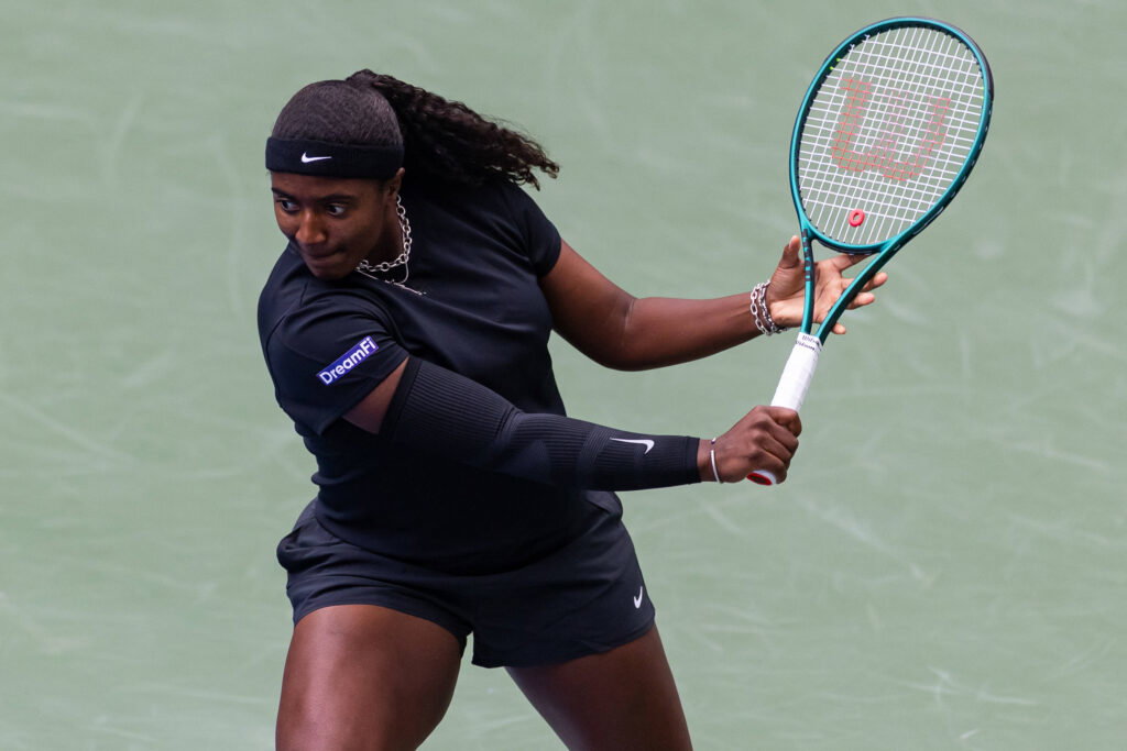 Giant-killer Hailey Baptiste forced to retire in tears after painful on ...