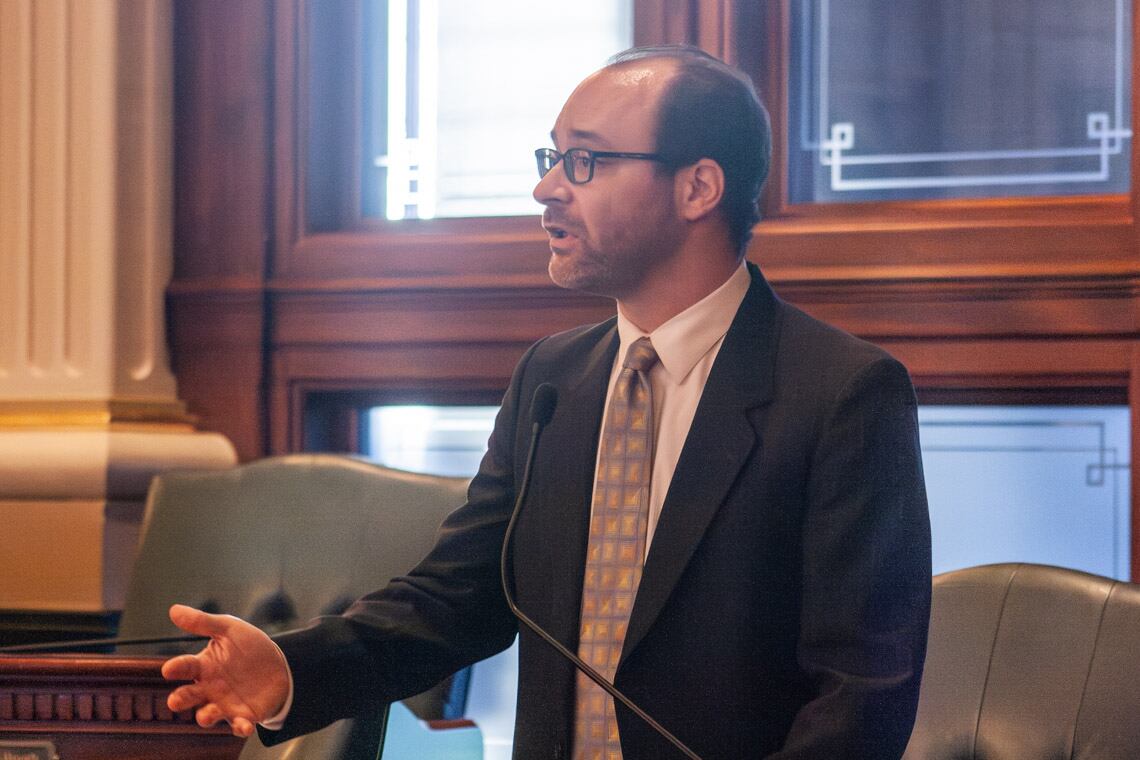 Illinois lawmakers pass landmark AI accountability bill