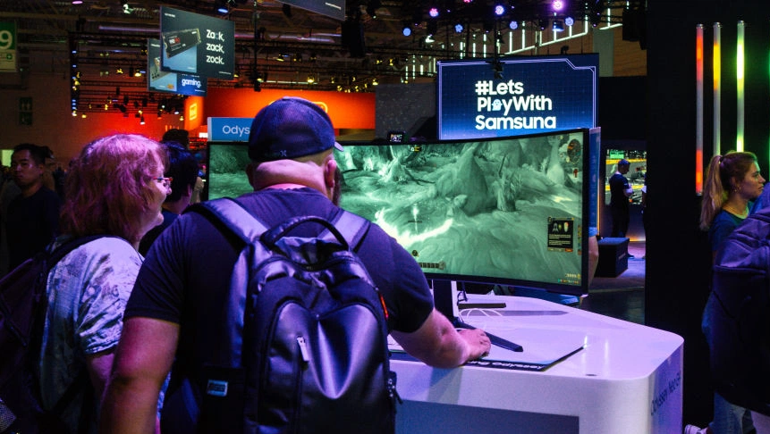 Samsung launches first 6K gaming monitor with buyer perks