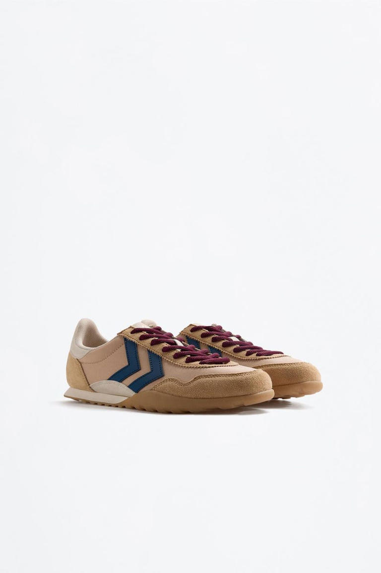 Cuestan hoy 17 euros y son las zapatillas retro de Lefties que se ...
