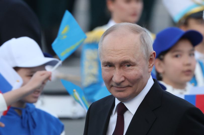Russia issues direct war threat to UK with one British town top of the ...