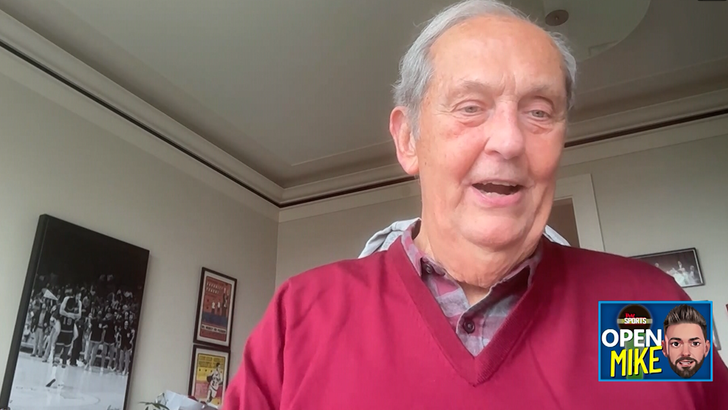 Bill Bradley cautions Trump, you won't be center of attention at Knicks ...